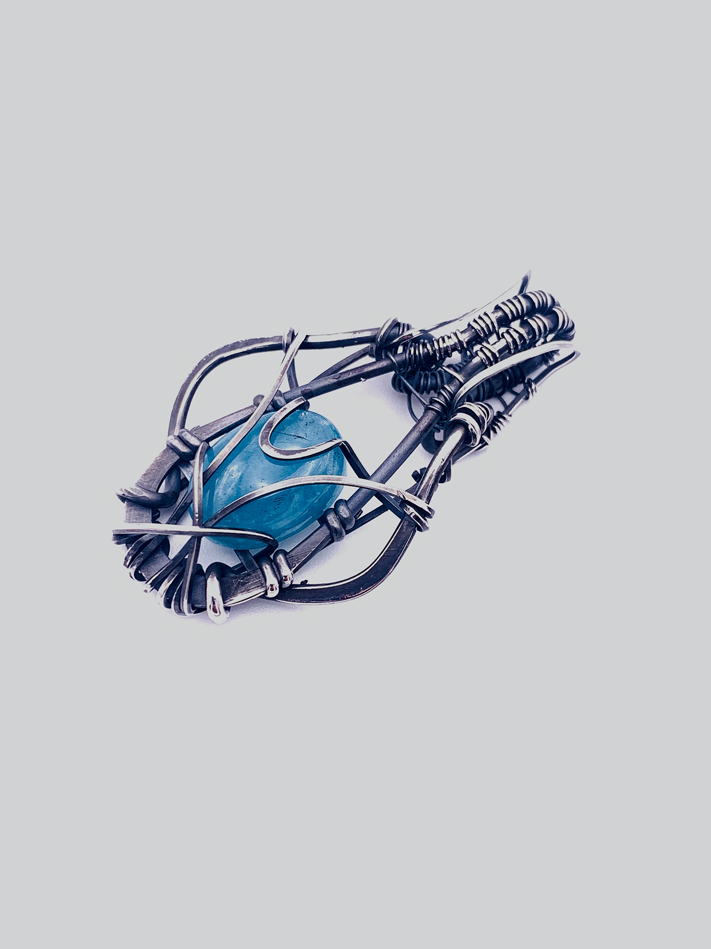 Aes Sedai Channeler Pendant - IMGBAT