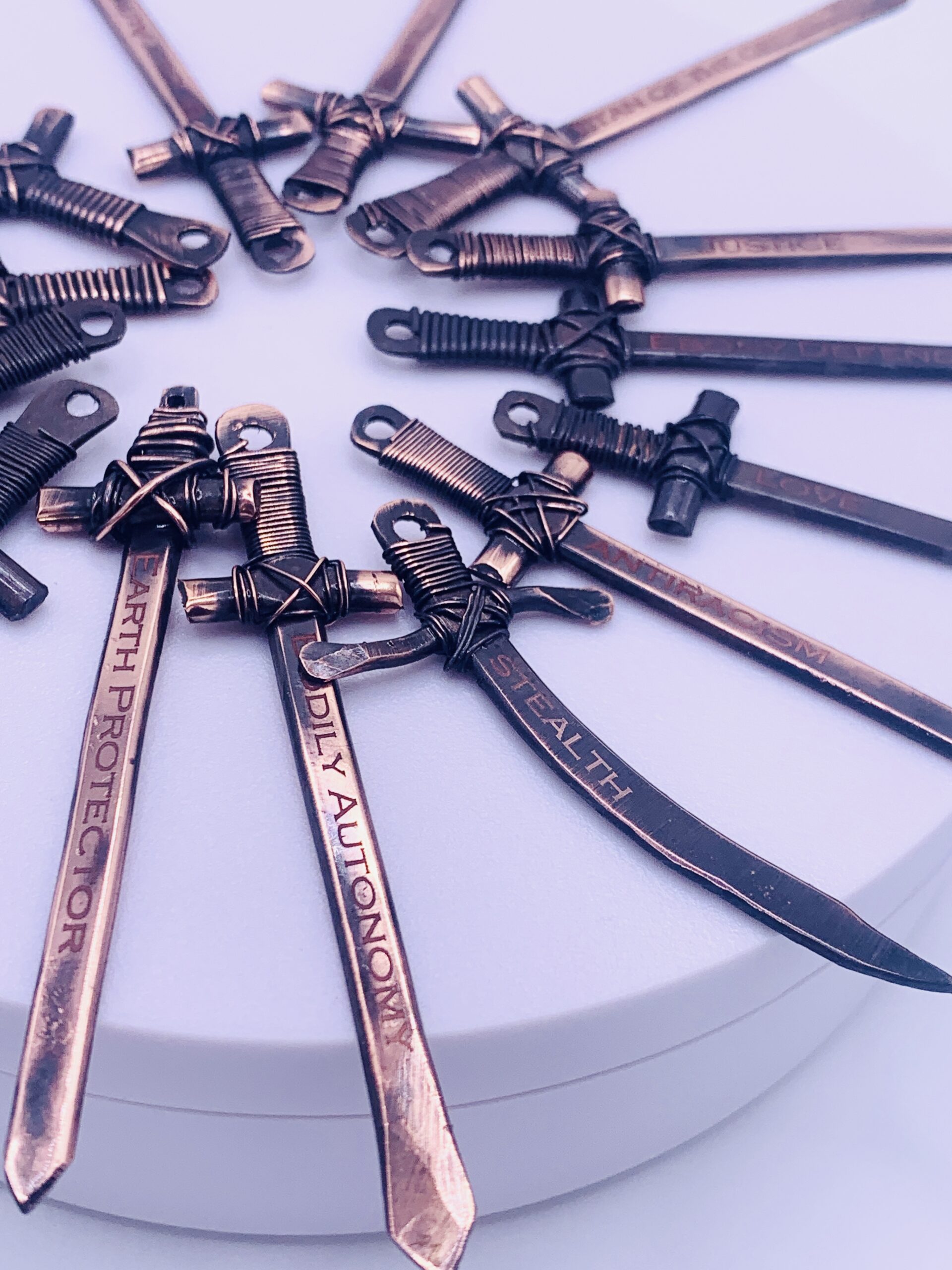 Gladii Justitiae - IMGBAT