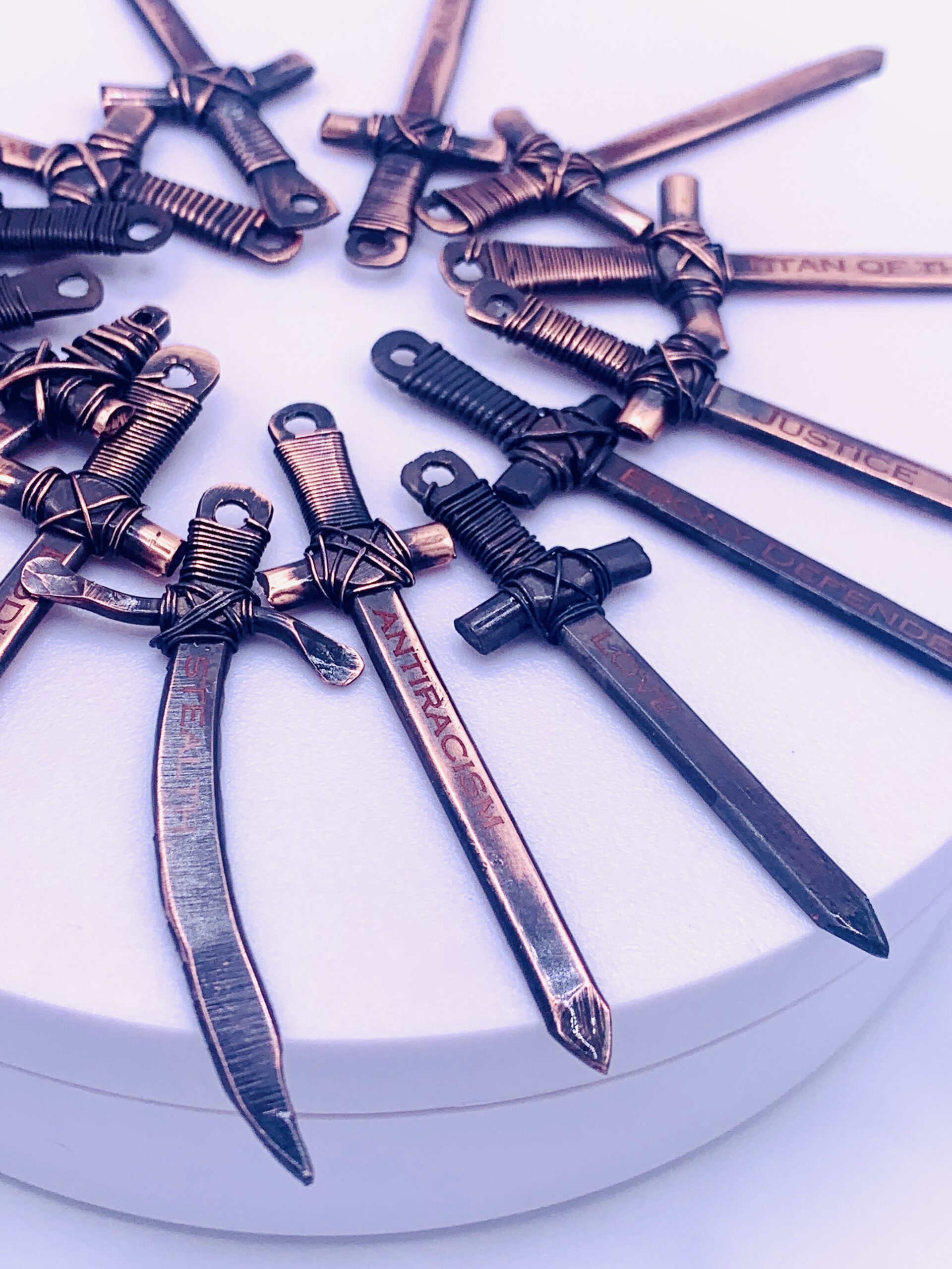 Gladii Justitiae - IMGBAT